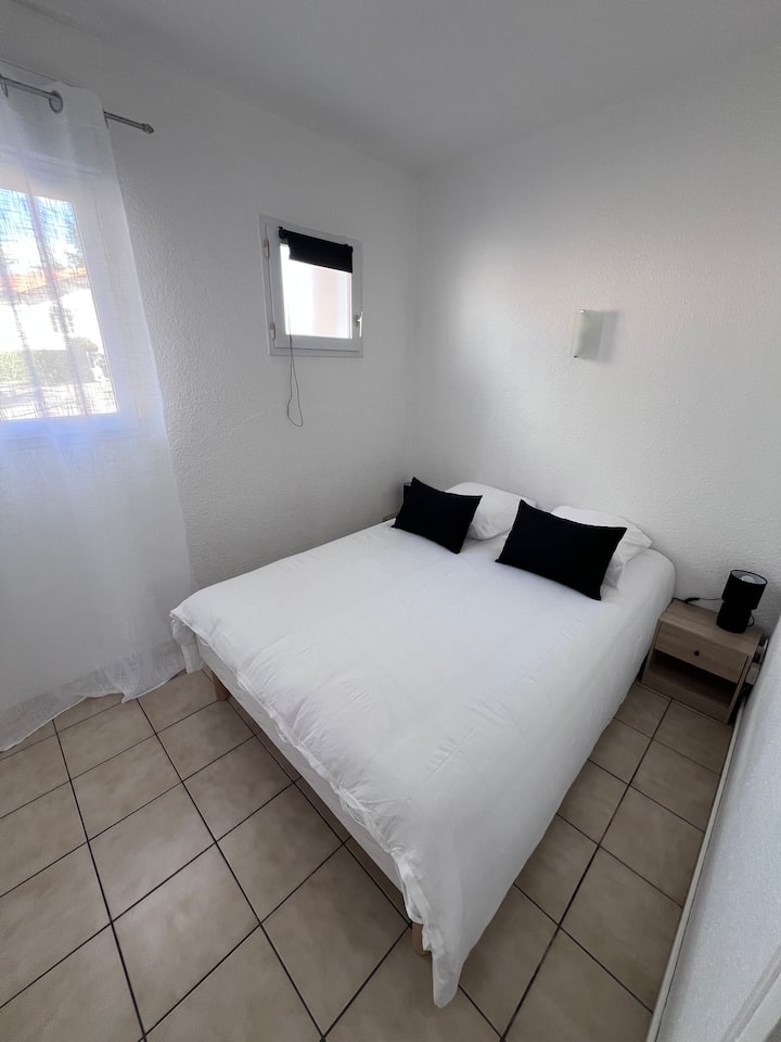 Appartement Au Calme - Parking - 15 Min Puy Du Fou - Pouzauges