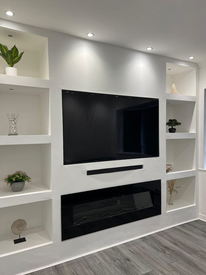 Luxury Dunkery Apartment

Grove Park - Bromley