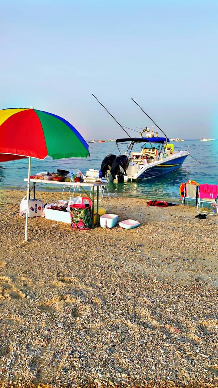 Escape To An Island - Kuwait