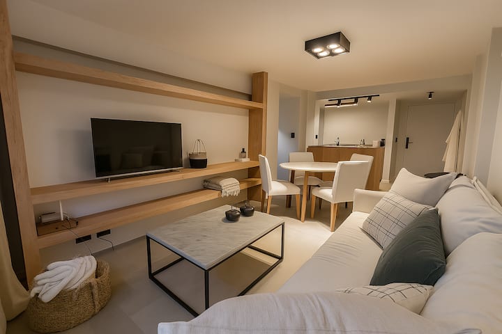 Downtown Heart - Chile