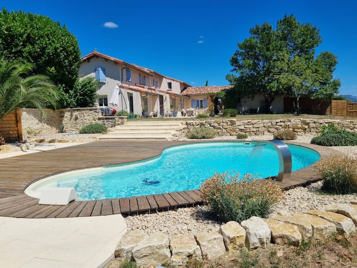 Maison Combet & Piscine Balnéo - Marsanne