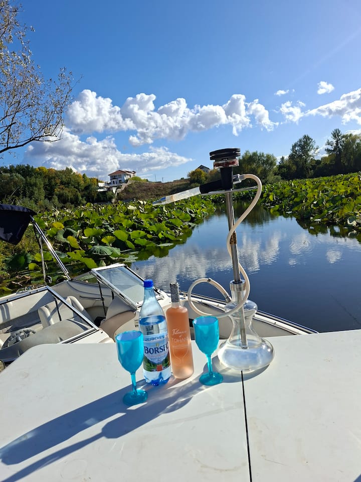 Căsuța De Poveste Lac Snagov - Romania