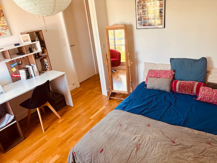 Chambre Dans Jolie Résidence - Royat