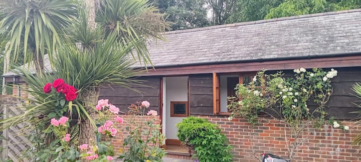 A Little House In The South Downs National Park - South Downs