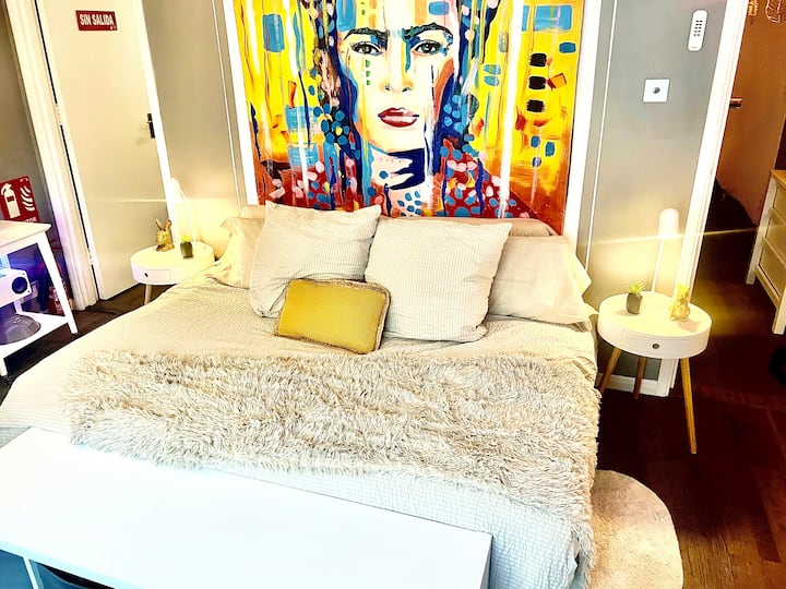 Frida's Flat - Londen