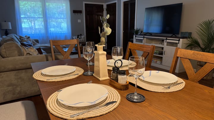 King Bed W Ensuite By I75/dining/grocery *Firepit - Cleveland, TN