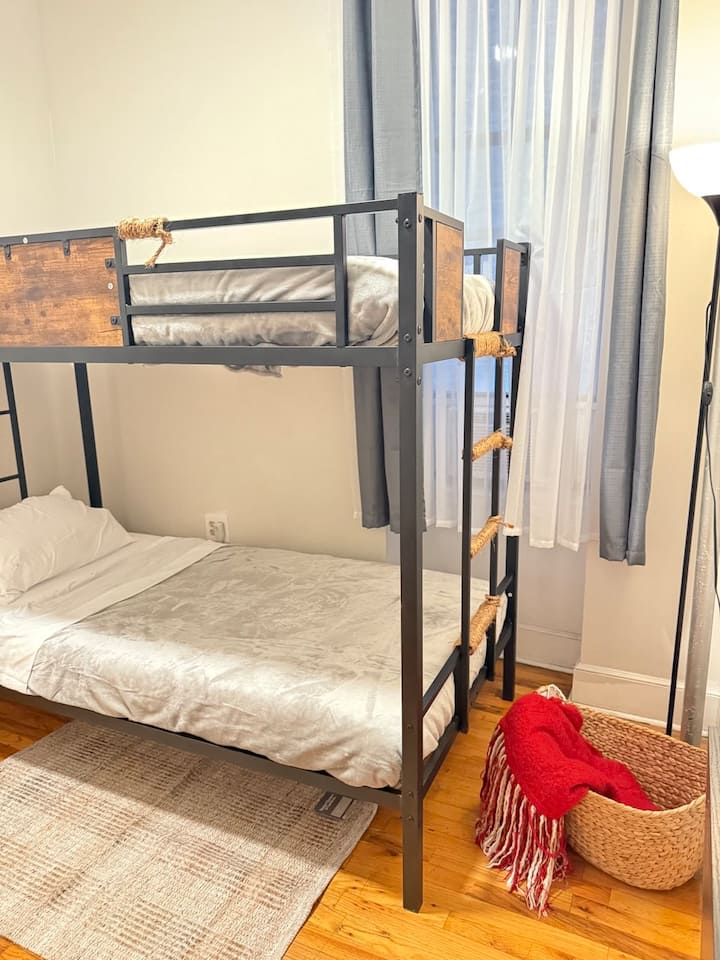 Nyc Twin Room: Bed For Rent - State of New York