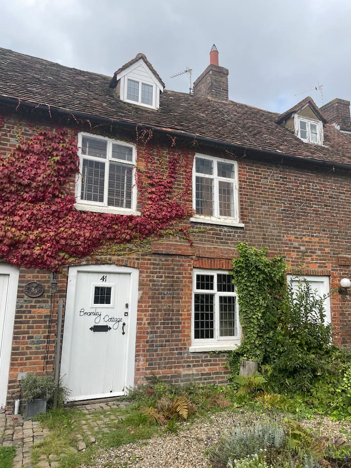 Charming Grade Ii Listed Cottage - Oxfordshire