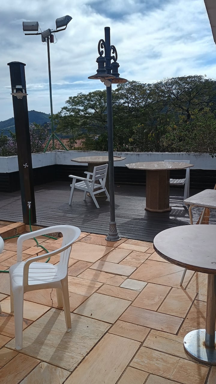 Casa áRea Nobre No Centro - Serra Negra