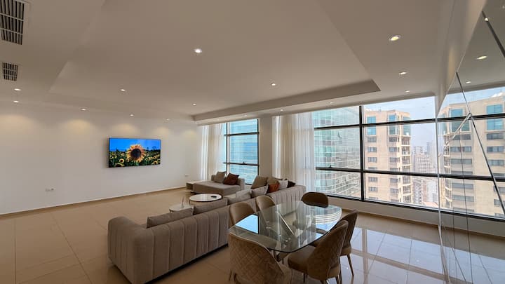 Séjournez Dans Les Hauteurs Luxe Et Vue Imprenable - Oran