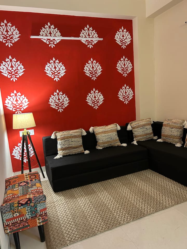 Nikunj Niwas ~5 Mins From Prem Mandir - Vrindavan