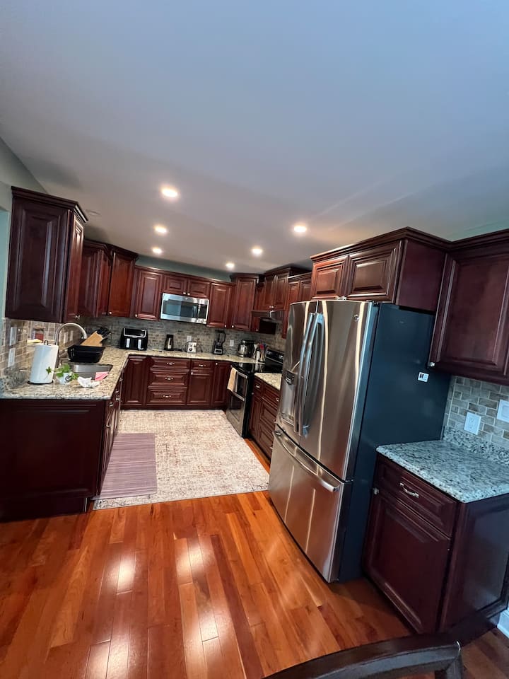 Cozy Home By Guildford College - Greensboro, NC