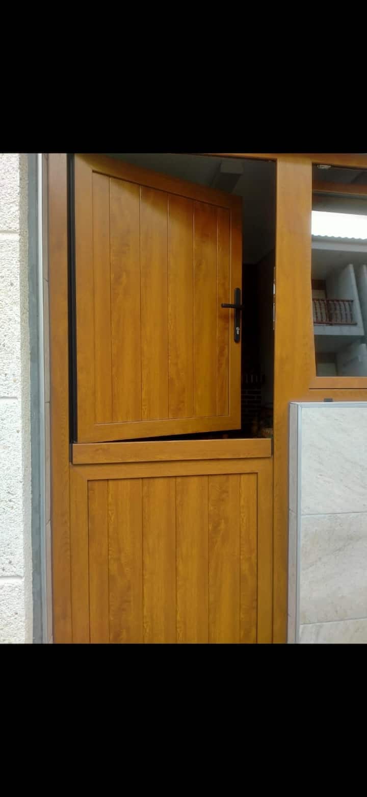 Bajo Vivienda - Noja