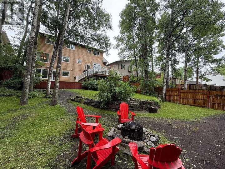 Boardwalk Suite - Hinton