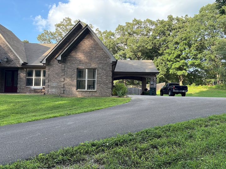 Peace, Quiet And Private - 莫斯科