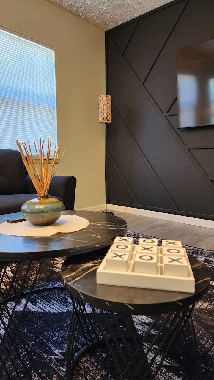 Park View With Morning Brew - Camden Park, Huntington