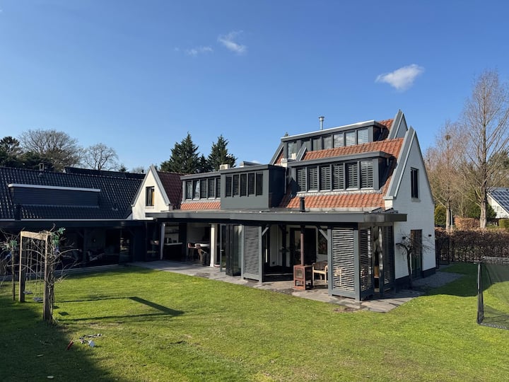 Family House In Laren - Hilversum