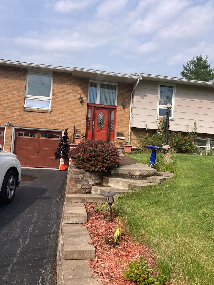 Sunrise View, Accessible, Safe Suburb Near Su - Syracuse, NY