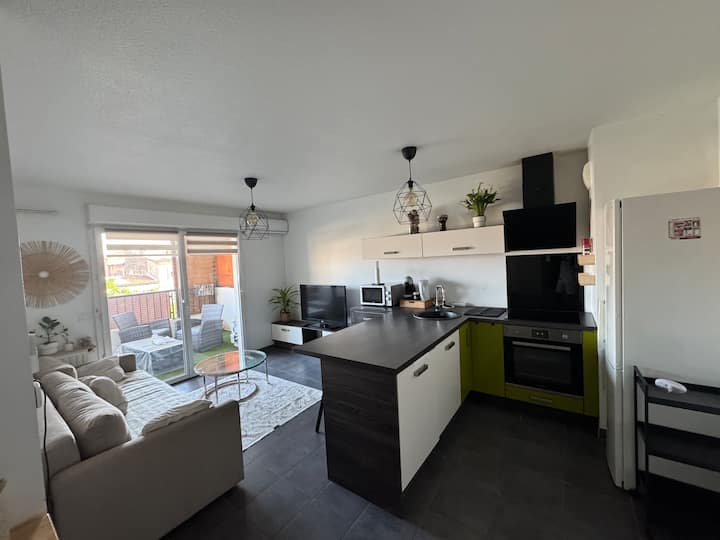 F3 Cosy Climatisé Avec Terrasse - Marseille