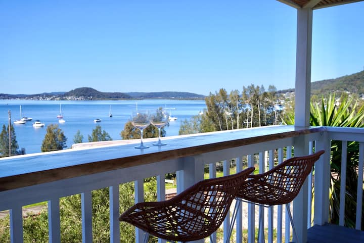 Coastal Retreat With Water Views - Gosford