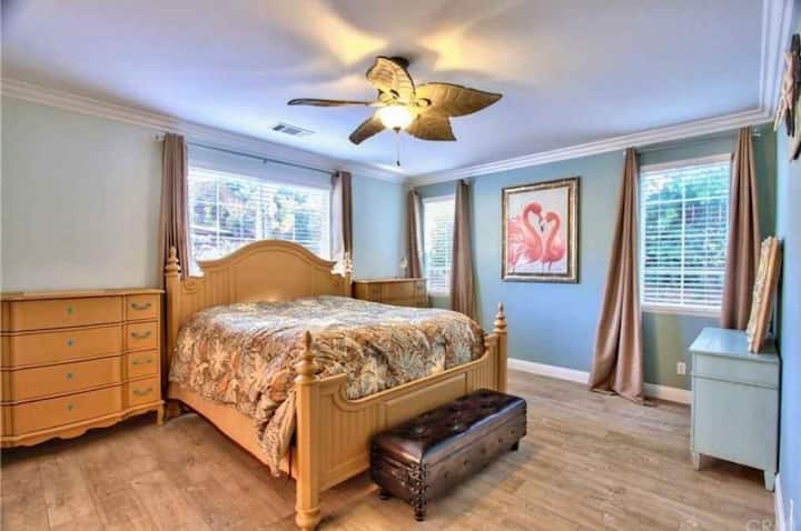 Exotic Northshire - Temecula, CA