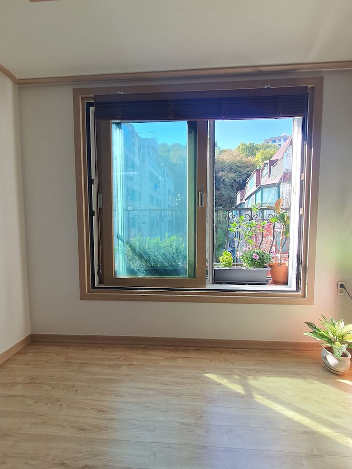 걸어서 사당역13분.낙성대역10분 - Seoul