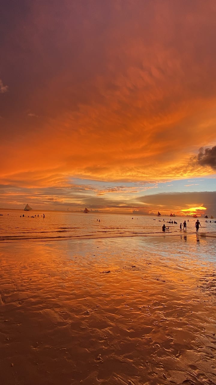 The Birrells Boracay Room 5 - Malay