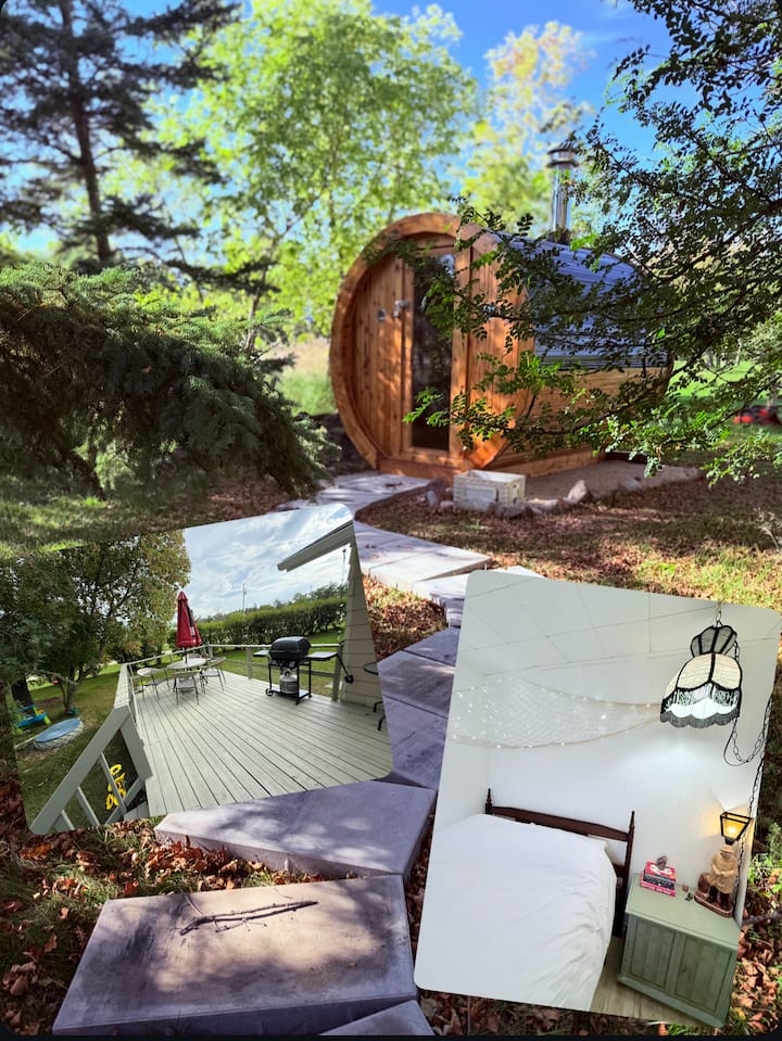 Hummingbird Hideaway - Manitoba