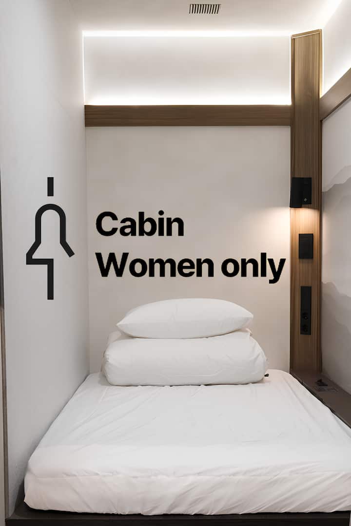 Female Only(general Room)/goyoo Inn/capsule Hotel/ - Seoul
