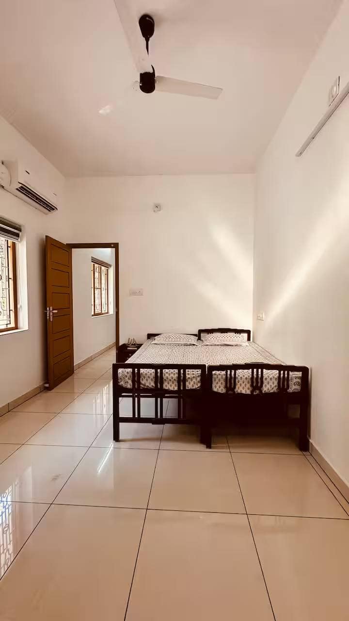 Snehanilayam-1 - Thrissur