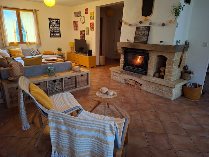 Maison Cosy Avec Cheminée Et Vue Montagne - ibis budget Nangy Annemasse