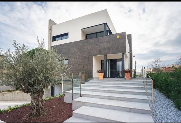 Villa De Luxe Sur La Costa Brava - Figueres