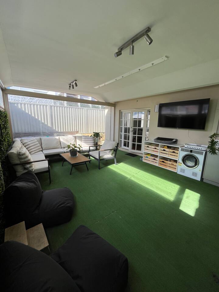 Sunset Serenity In Scarborough - Perth