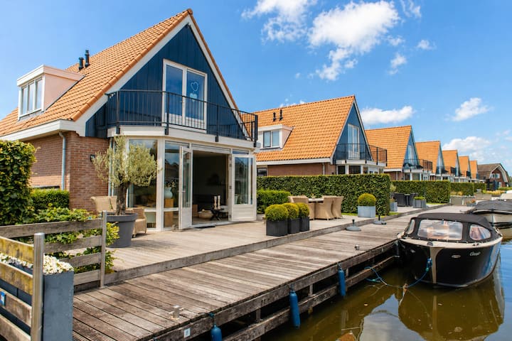 Harbor Villa Heeg For 6 With Private Dock - Sneek