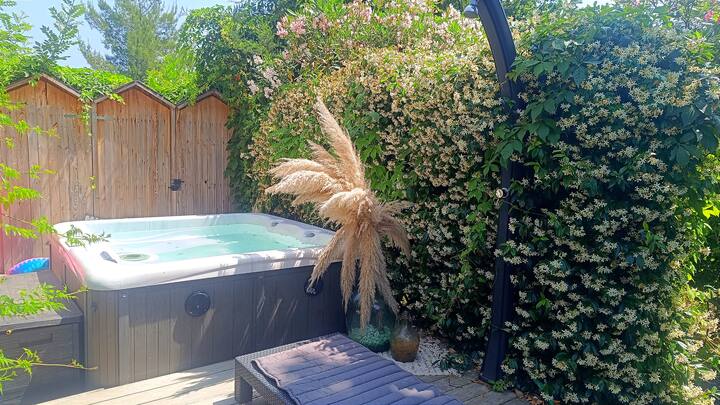 Jolie Maison, Jacuzzi Et Piscine - Fayence