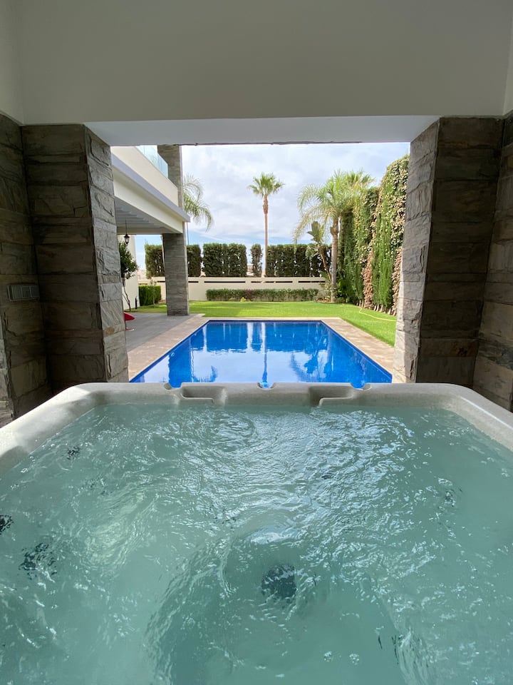 Modern Villa - 6 Bed And Jacuzzi - Agadir