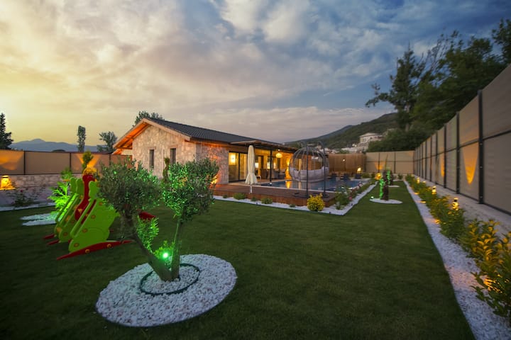 Fethiye’de Lüks 2+1 Villa - 페티예