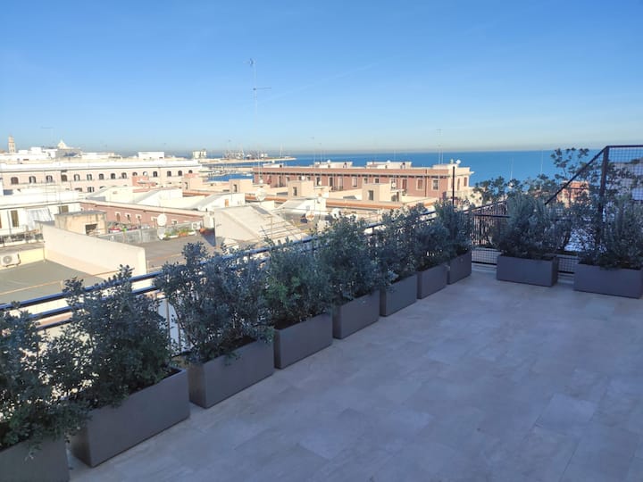 Penthouse In Madonnella - Bari