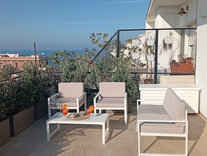 Penthouse In Madonnella - Bari