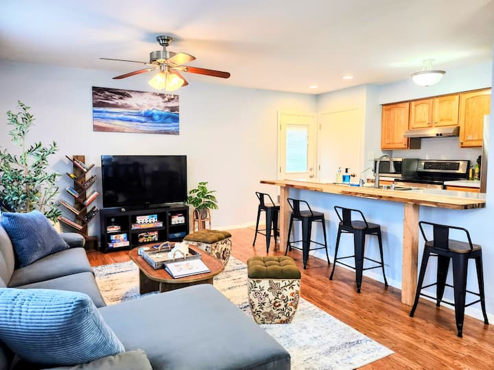 Charming Stay Near The Bay- W/beach Passes! - Chesapeake Beach, MD