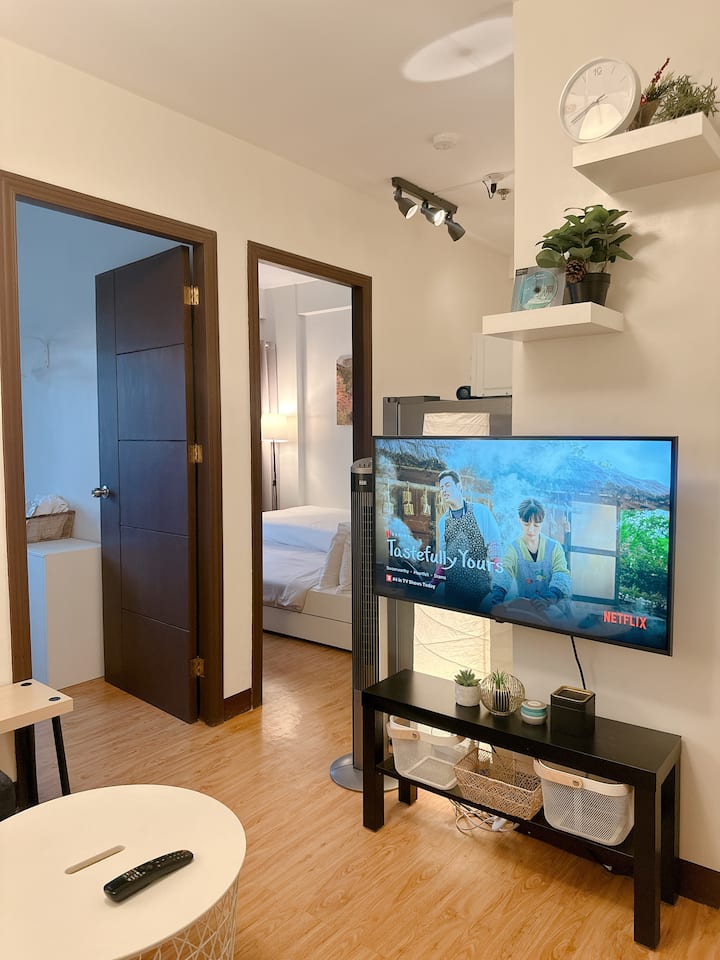 Snugsuites 2br Condo In Valenzuela - Navotas