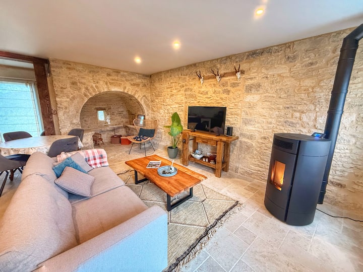 Jolie Maison Quercynoise Entre Sarlat/rocamadour - 洛特-加龍