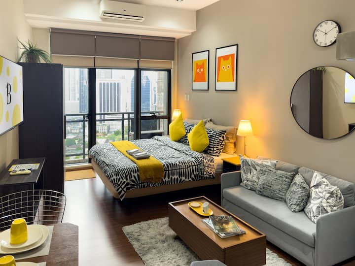 Cozy Place In Poblacion - Makati