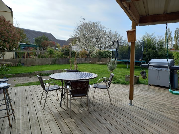 Location Maison 3 Chambres, - Auray