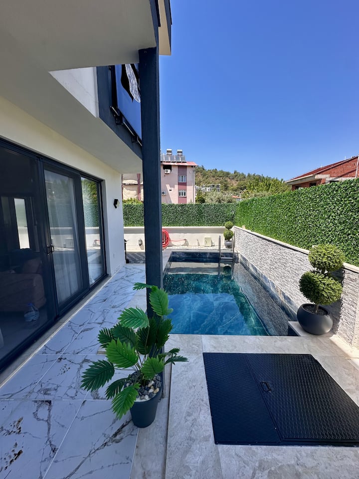 Ata Villa (4+1) Havuzlu - Fethiye