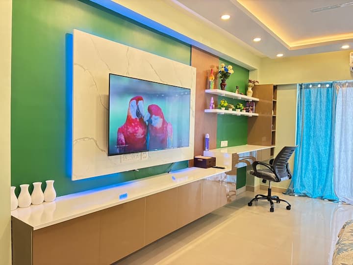 Luxury 1bhk In Kolkata_xanadu Apt & Pool Near Cc2 - Calcuta, WB, India