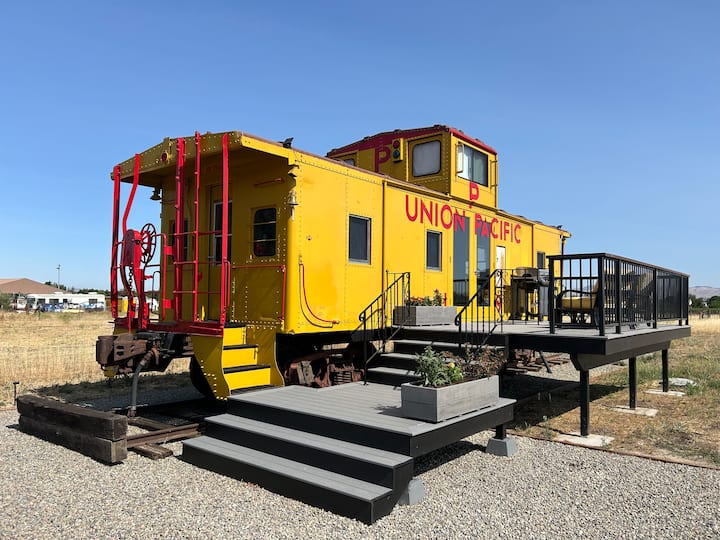 Iconic Union Pacific Caboose- No Pets - Livermore