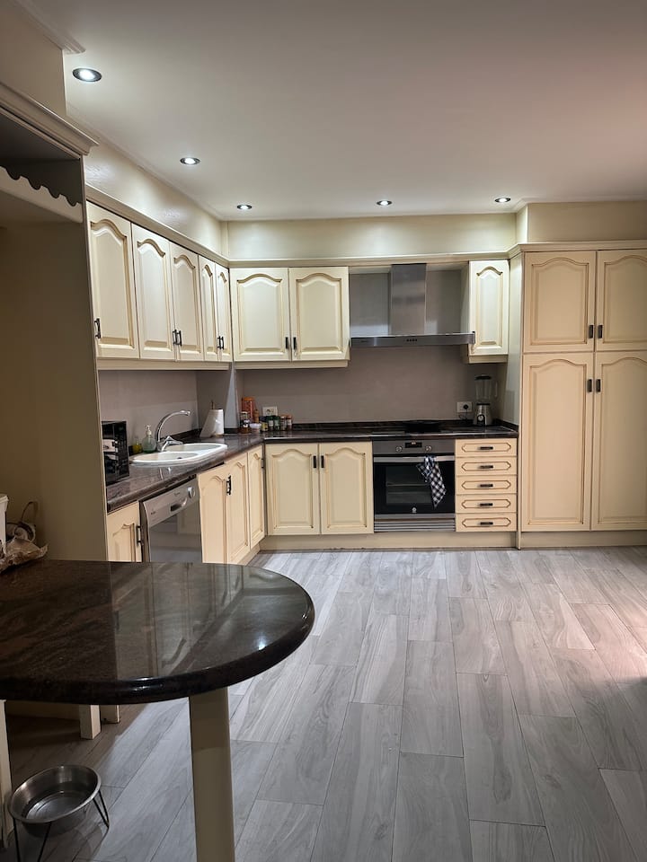 Habitación Doble En El Centro - Aín