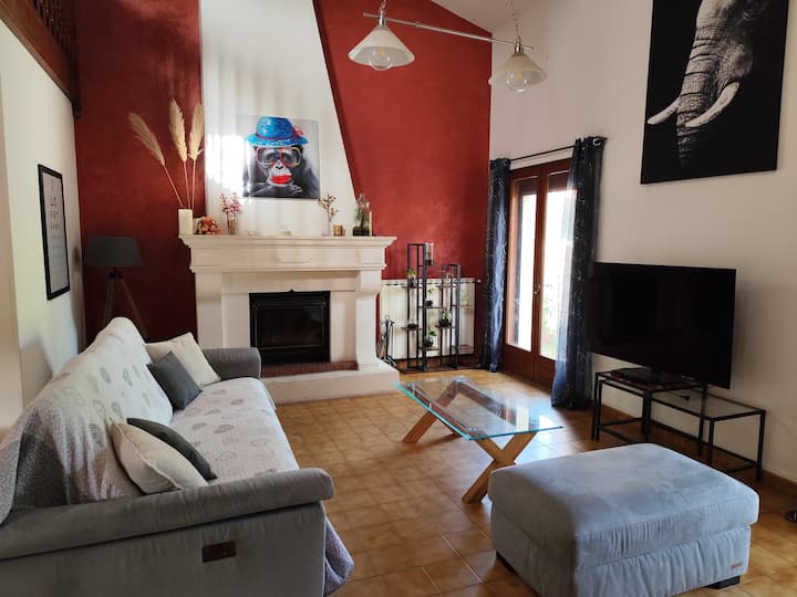 Maison Familiale Quartier Calme à Avignon - アヴィニョン