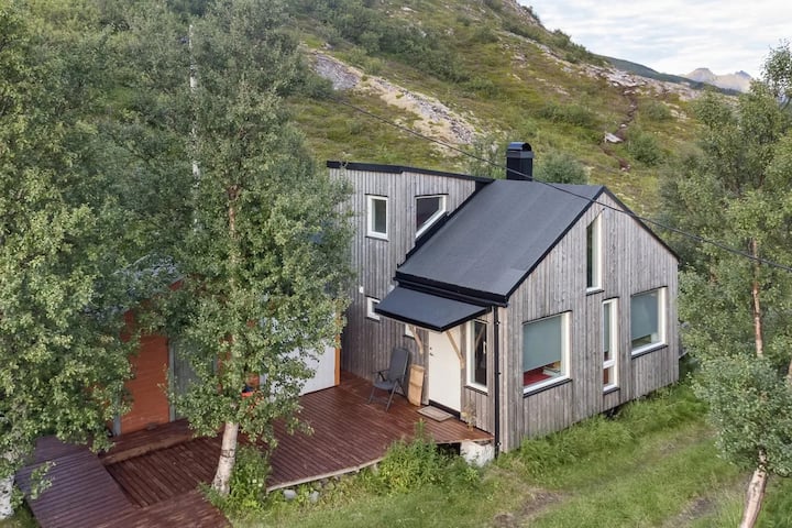 «Looses» Lodge + Boathouse - Mefjordvær